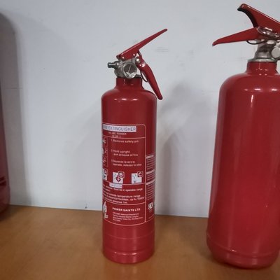 China BSI EN3 Approved ABC 4kg Dry Powder Fire Extinguisher fire fighting equipments supplier